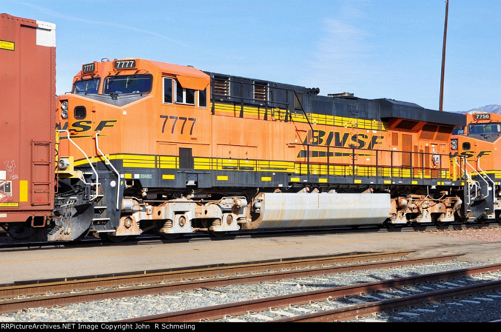 BNSF 7777